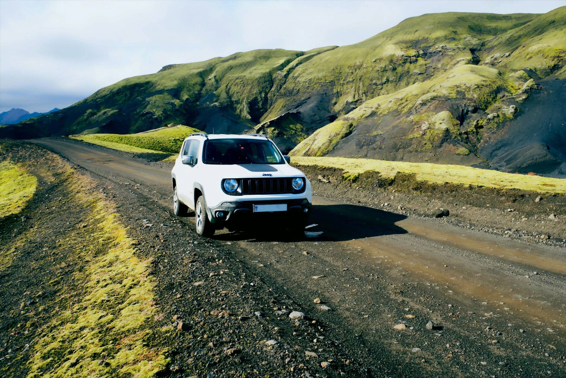 F-Roads in Iceland 2026 | Routes, Rules & Safety Tips